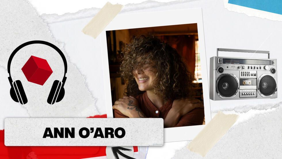 La poète et chanteuse réunionnaise Ann O’aro : du noir & blanc à la ...