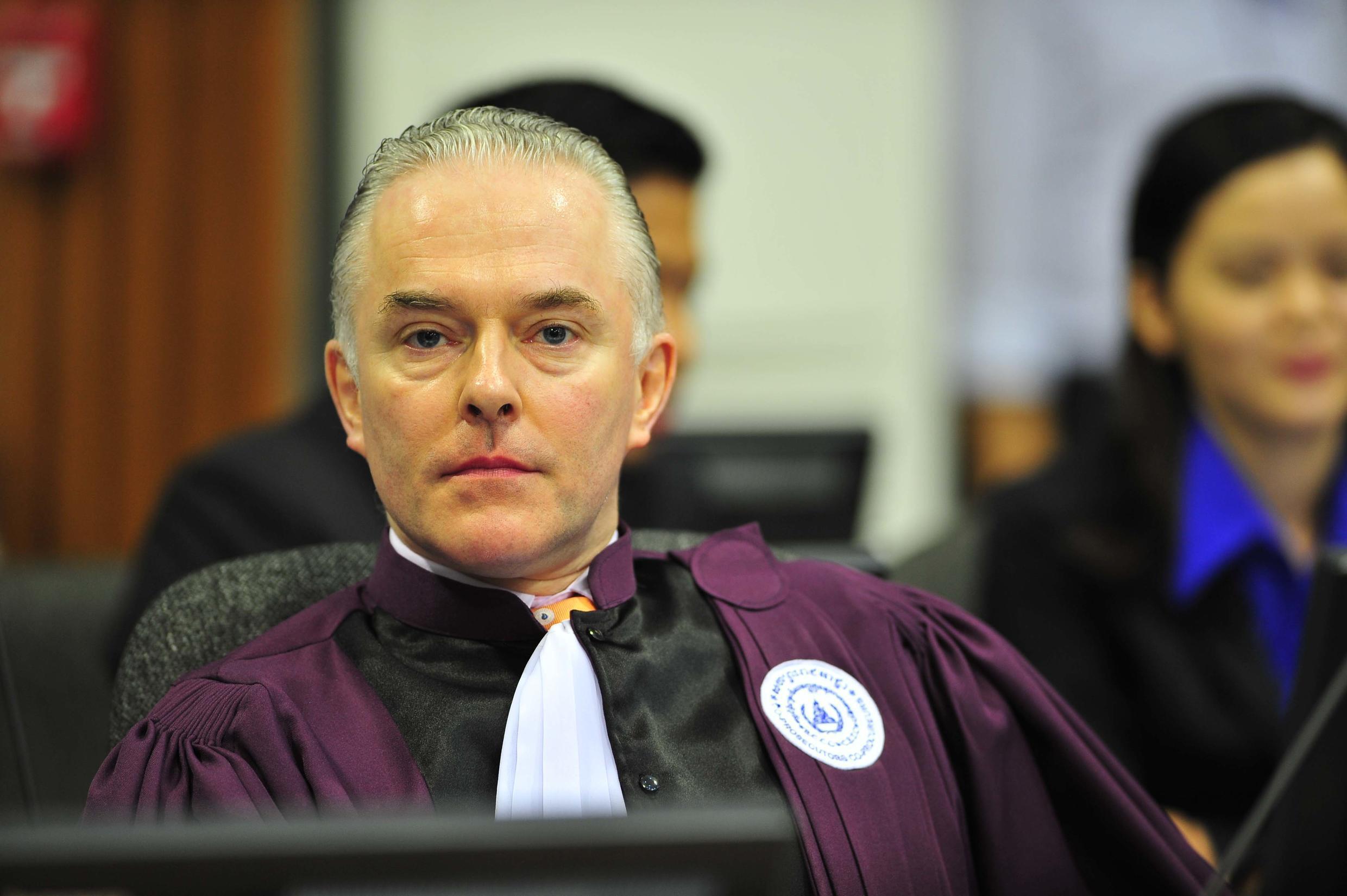 សហ ព្រះរាជ អាជ្ញា អន្តរជាតិ ជំរុញ ឲ្យ ចៅក្រម ផ្សព្វផ្សាយ ពី សំណុំរឿង ០០៤