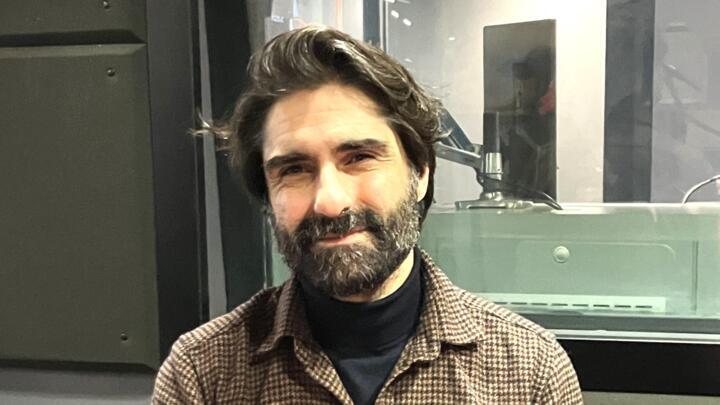 L'espion roumain qui obsédait le journaliste Fabrice Arfi - Café Polar