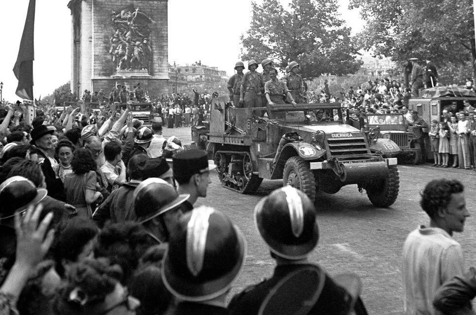 France remembers heroic liberation of Paris from Nazi occupation, 80 ...