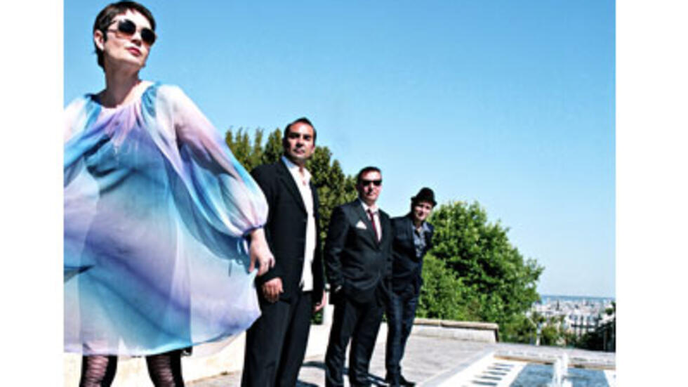 Belle du Berry et David Lewis, le Paris Combo - Vous m'en direz des ...