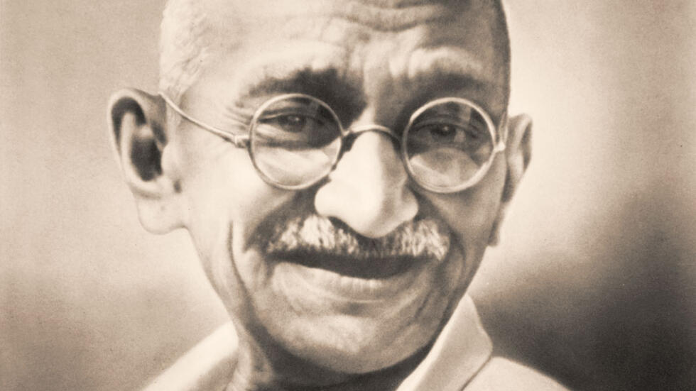 Sách nói về đời sống tình dục của Mahatma Gandhi