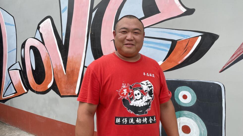 Pangzai, inventeur chinois de la «bière en torsade» et star de Twitter