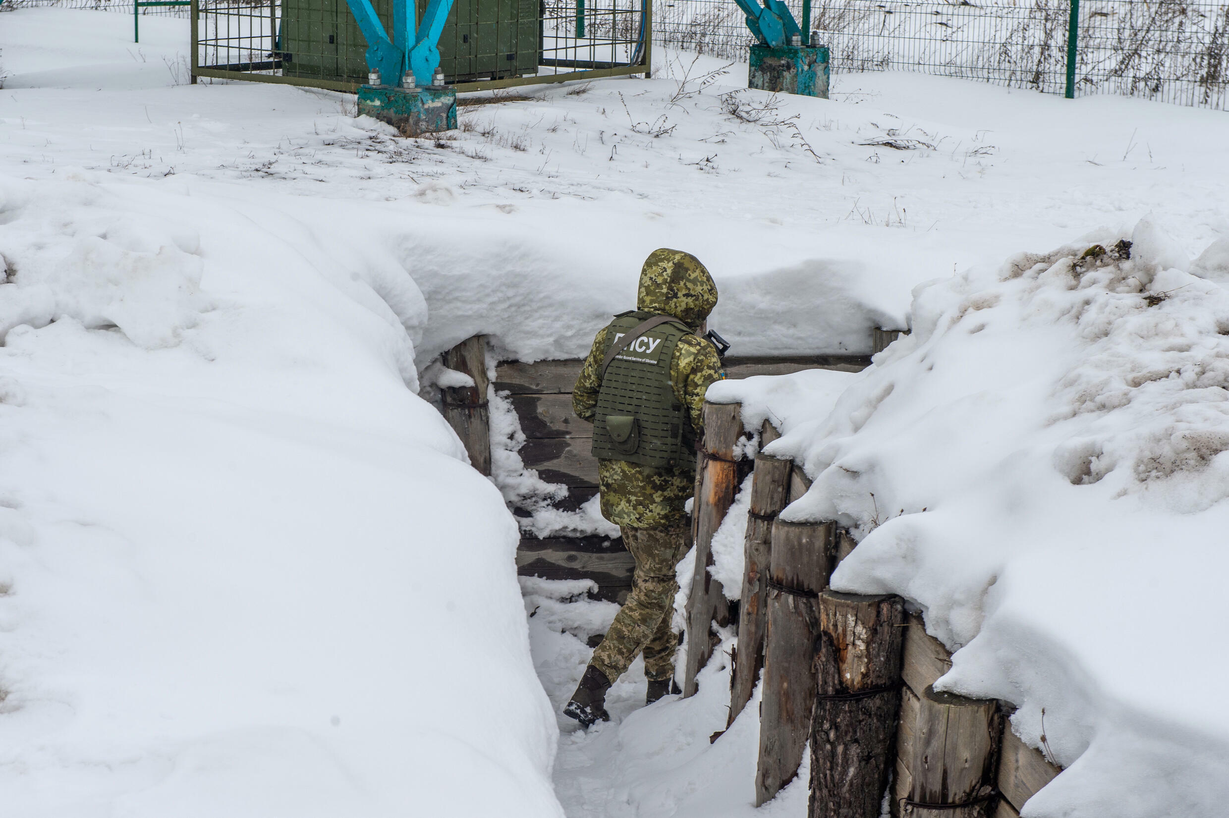 Ukrainians on Russian border 'on alert' for last eight years