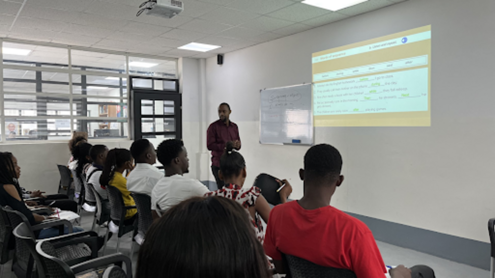 Francophonie en Afrique: en RDC, l'avenir du français tout tracé? [1/5 ...