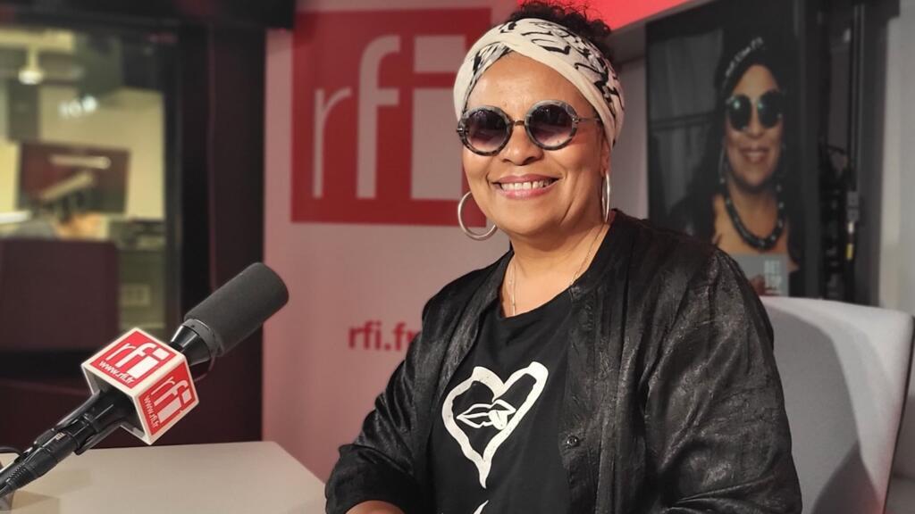 La cantante costarricense Deborah Dixon de paso en París tras su gira europea - El Invitado de RFI