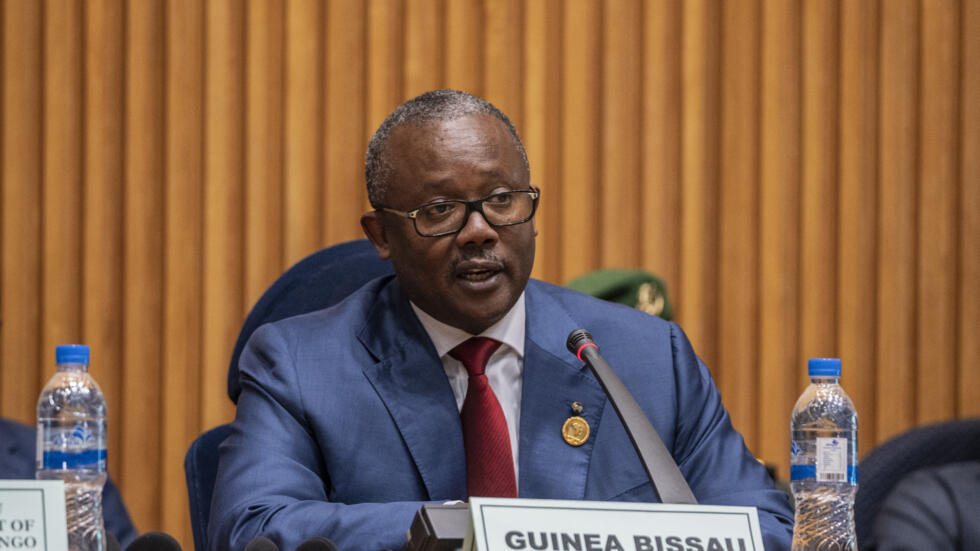 Guinea-Bissau: Rais Embalo asogeza mbele uchaguzi wa rais na wabunge ...
