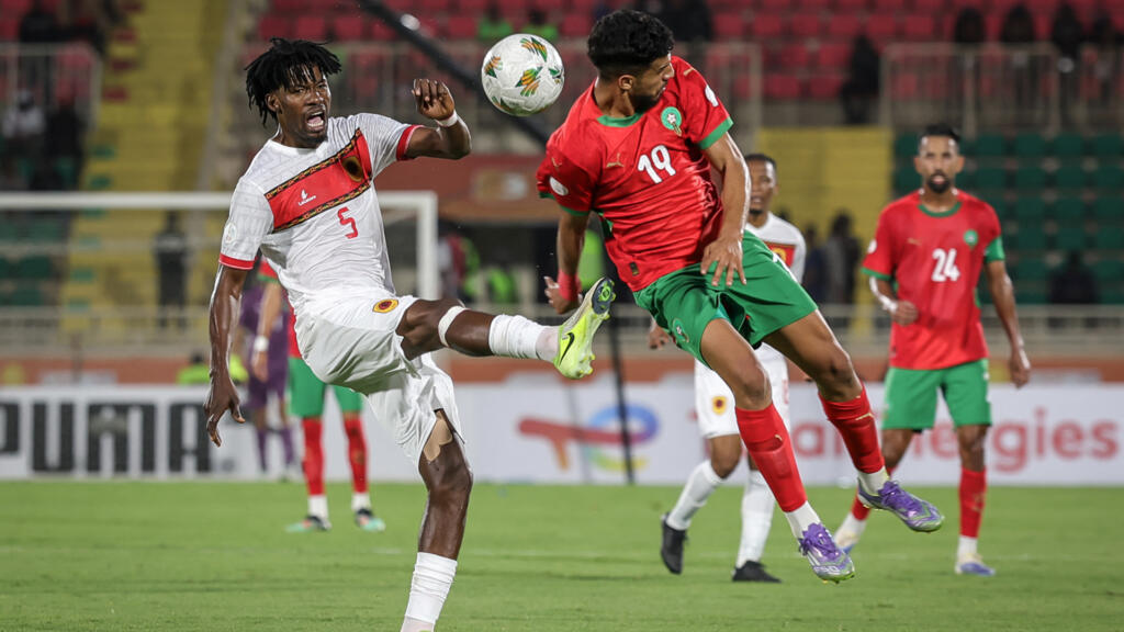 Futebol é "o maior factor de unidade nacional" em Angola - Desporto