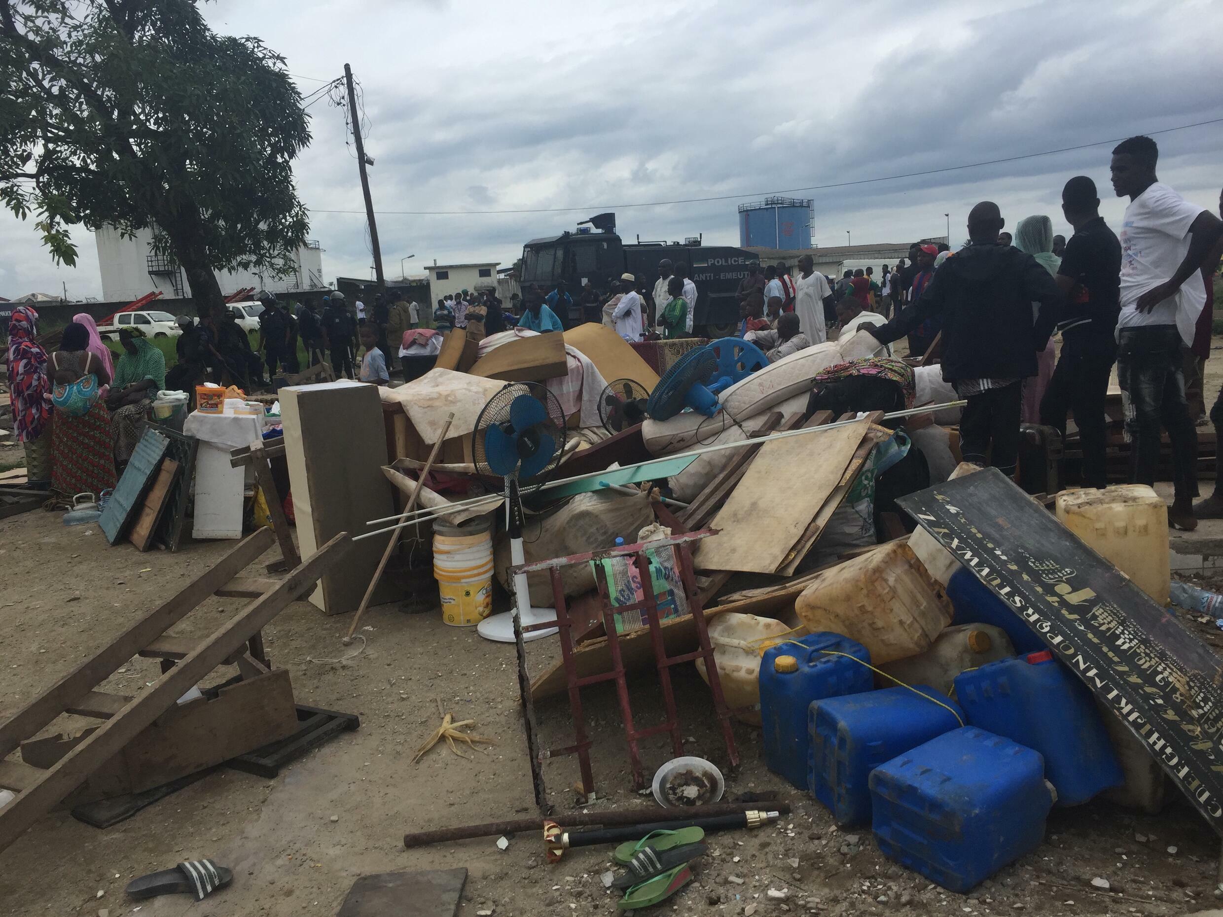 Hundreds left homeless in Douala after demolition of airport neighborhood