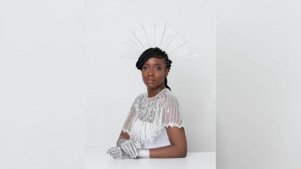 Le nouvel album de la chanteuse Awa Ly, «Safe and sound» - Reportage ...