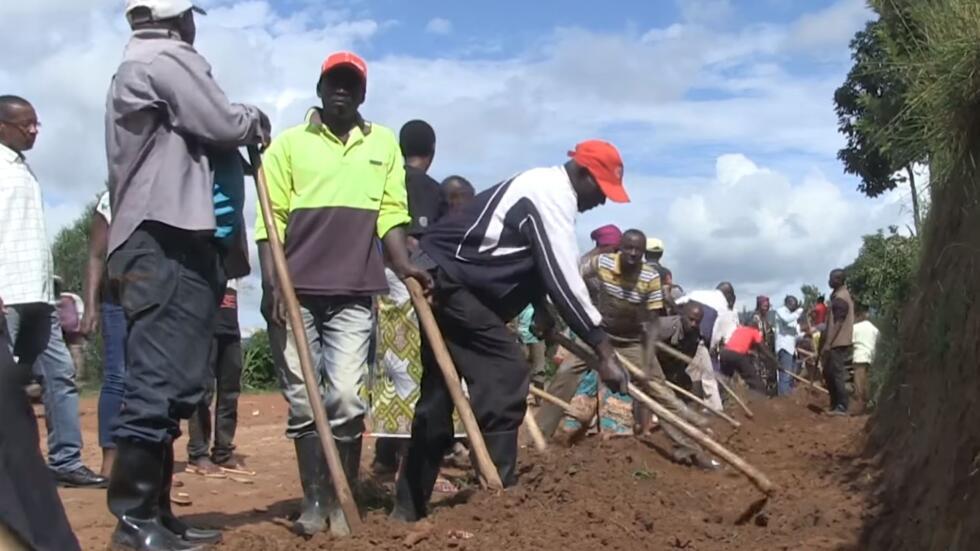 Umuganda au Rwanda: une journée pour la collectivité - La vie ici