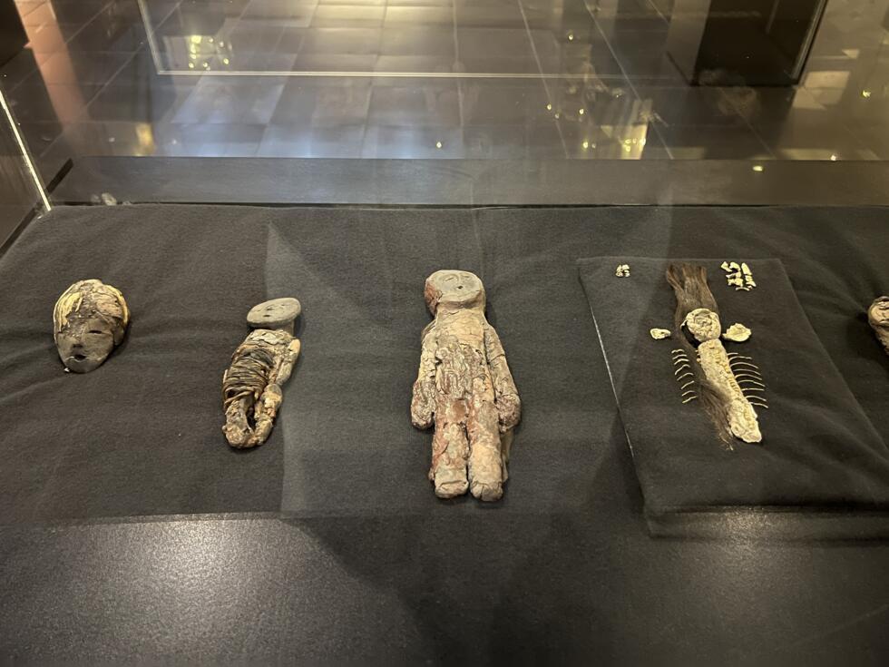 ¿Sabían que las momias más antiguas del mundo no se encuentran en ...