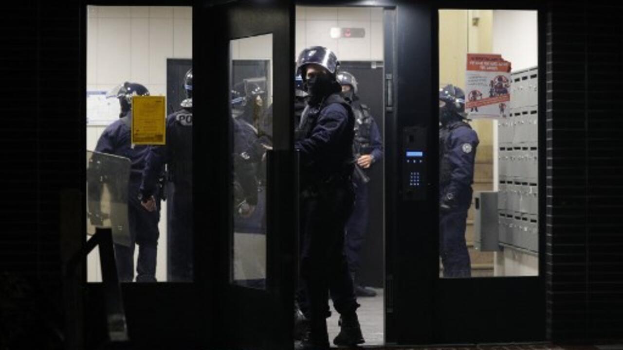 French police arrest nine after further violent clashes in Paris suburbs