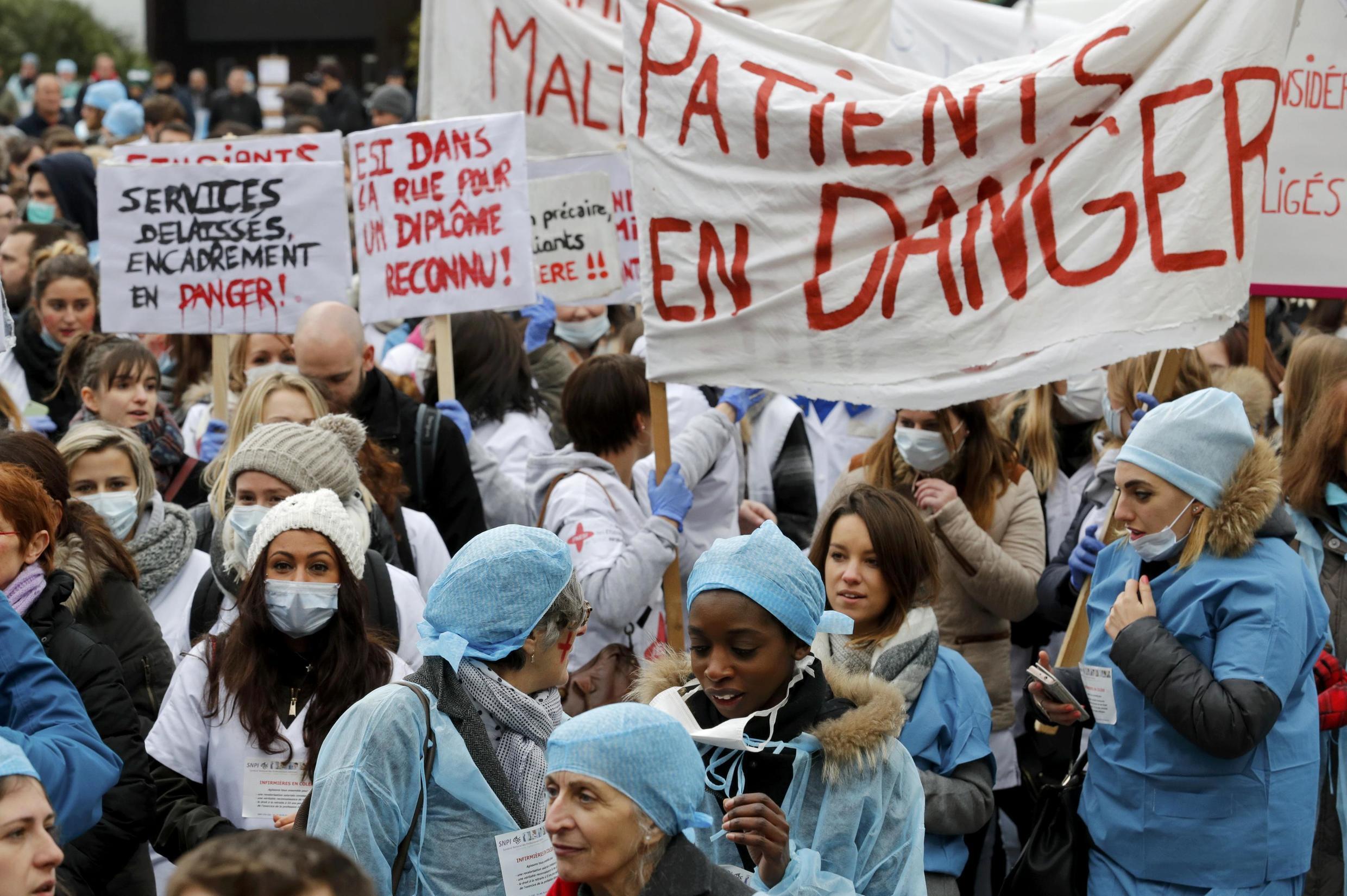 Infirmiers: une manifestation unitaire pour dire leur ras-le-bol