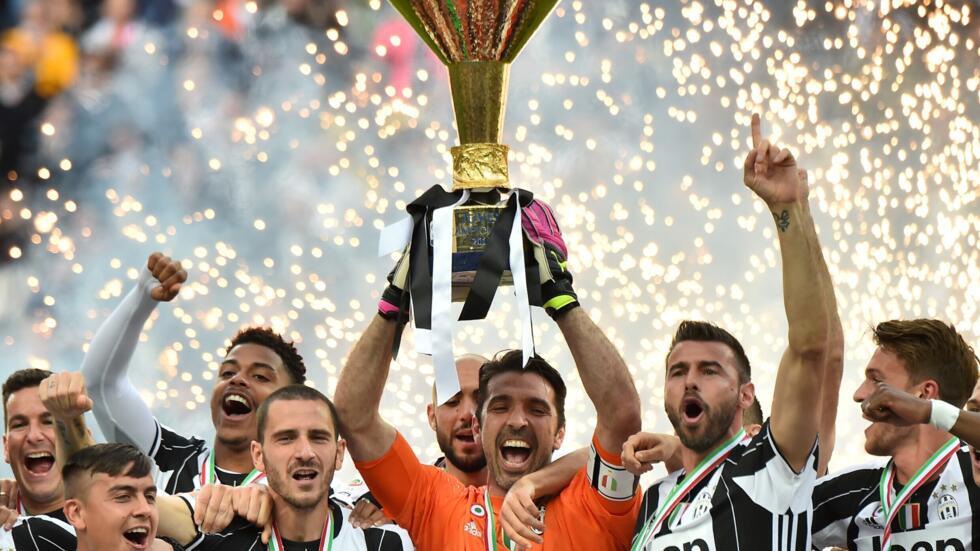 "You became THE goalkeeper" - tributes to Buffon as he retires