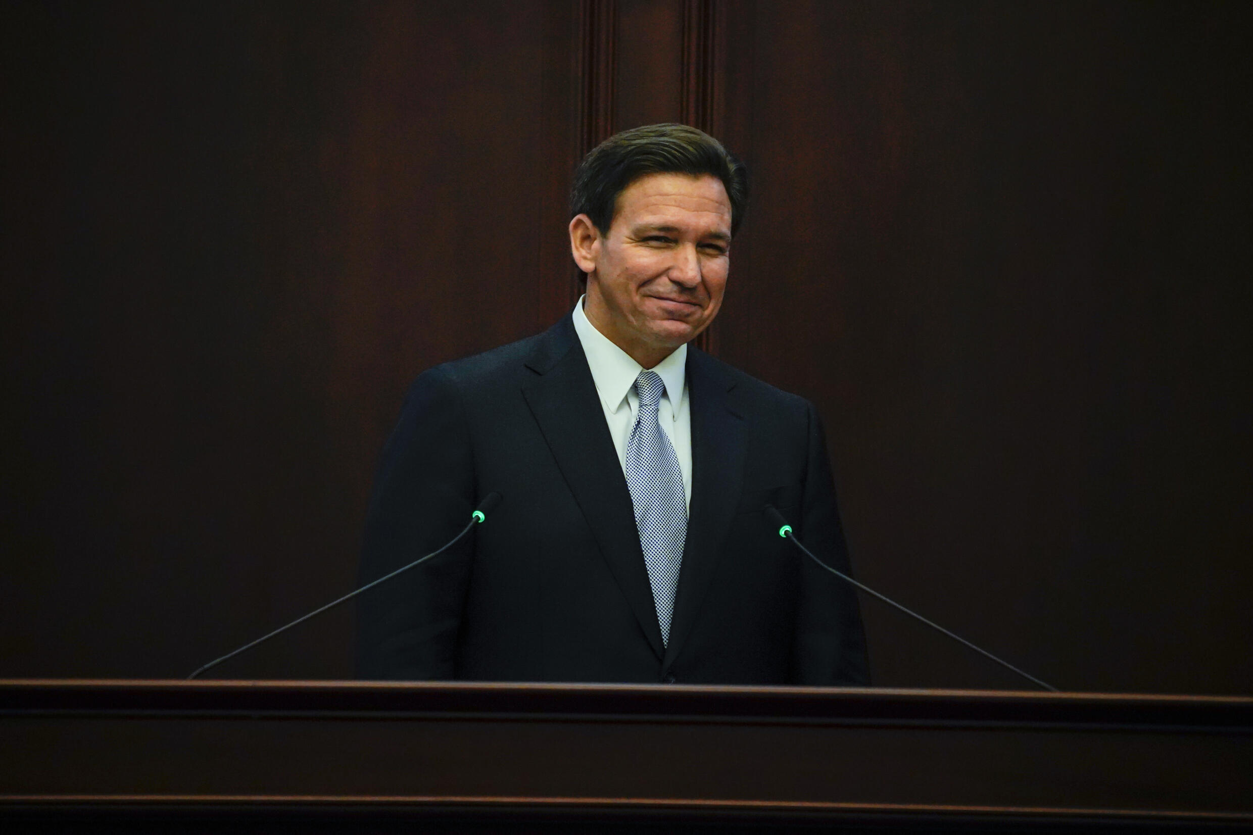 DeSantis corteja al electorado más conservador en su discurso anual ...