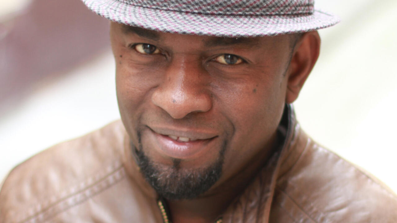 2. Les invités : Chebli Msaïdie et Mawndoé - Couleurs tropicales