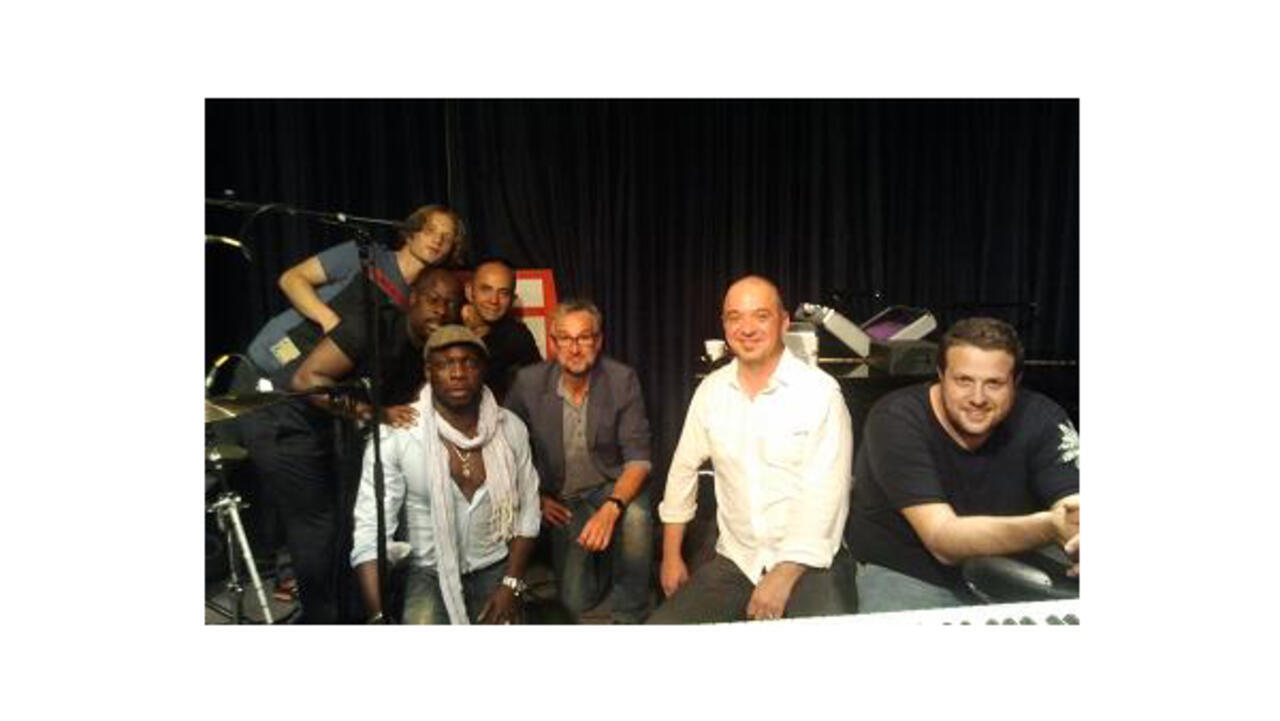 1 - Léon - La bande passante - RFI