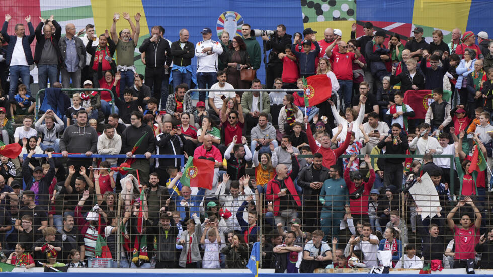 Futebol: Milhares de adeptos portugueses a caminho de Leipzig