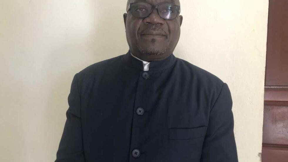 "Savimbi fez a guerra para salvar um povo" - Convidado