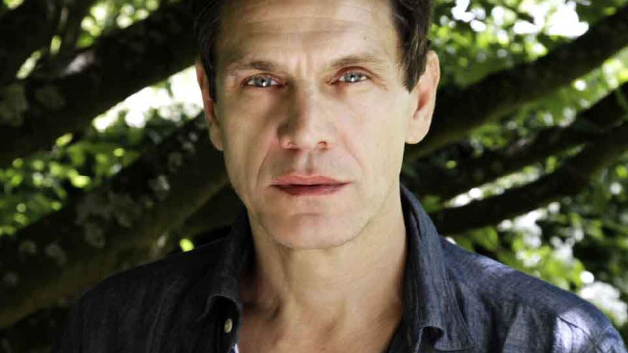 «L'homme qui ment», premier roman de Marc Lavoine - Invité culture - RFI