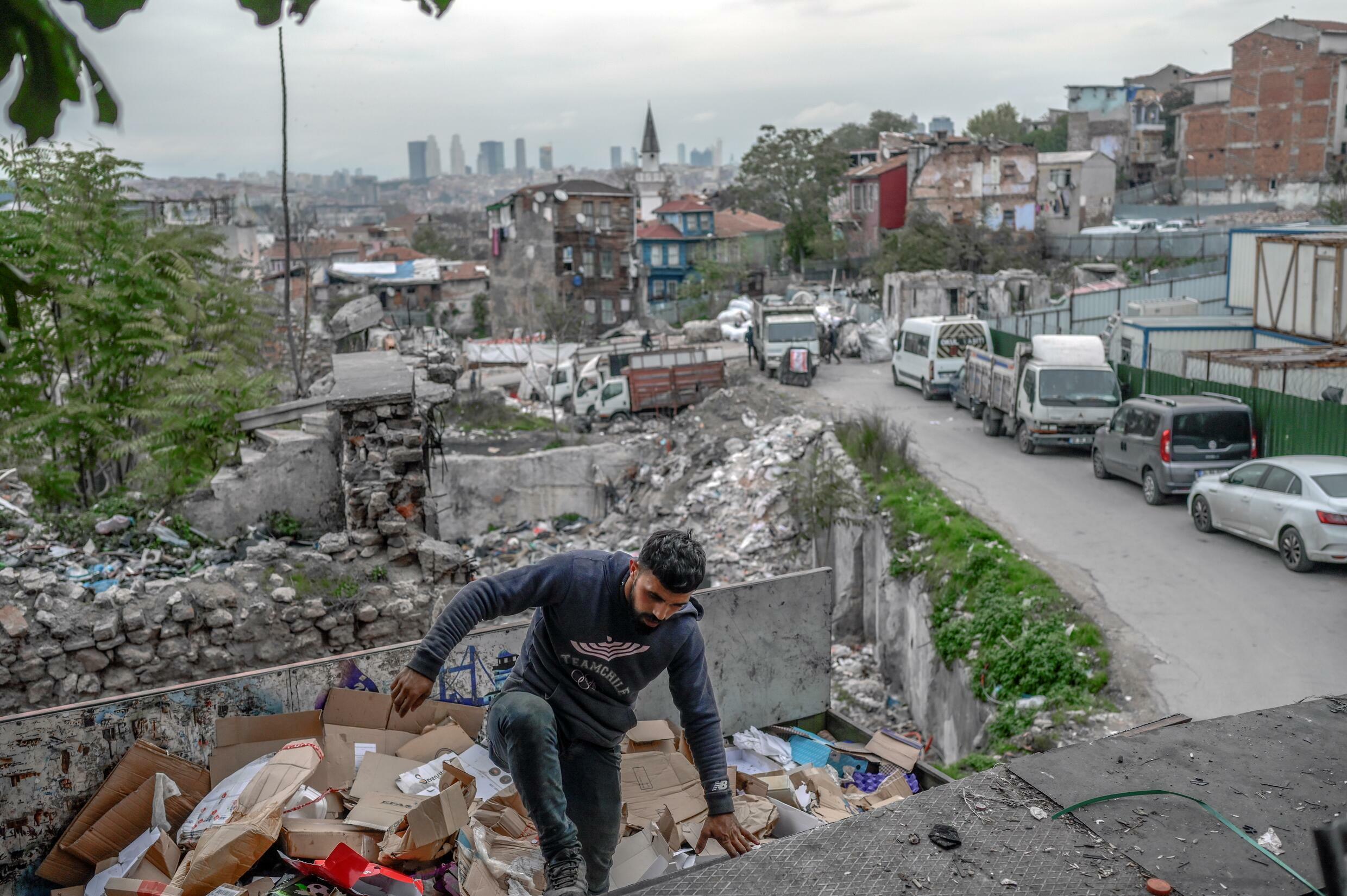 Illegal but essential, migrants recycle Istanbul's waste