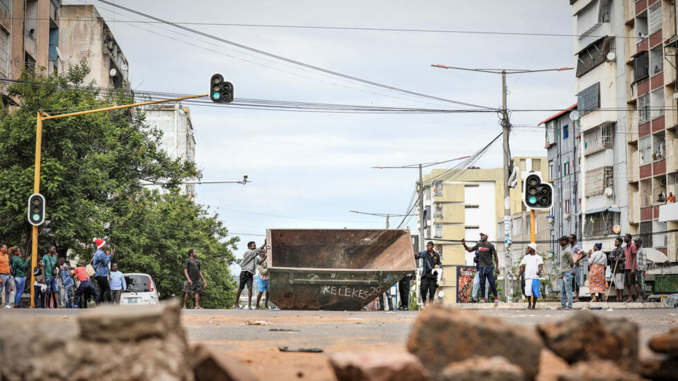 Em Moçambique, Renamo condena violência policial contra manifestantes