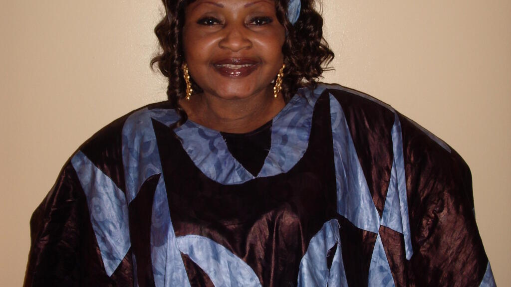 1. Interview : M'Bilia Bel (par Kerwin Mayizo) - Couleurs tropicales