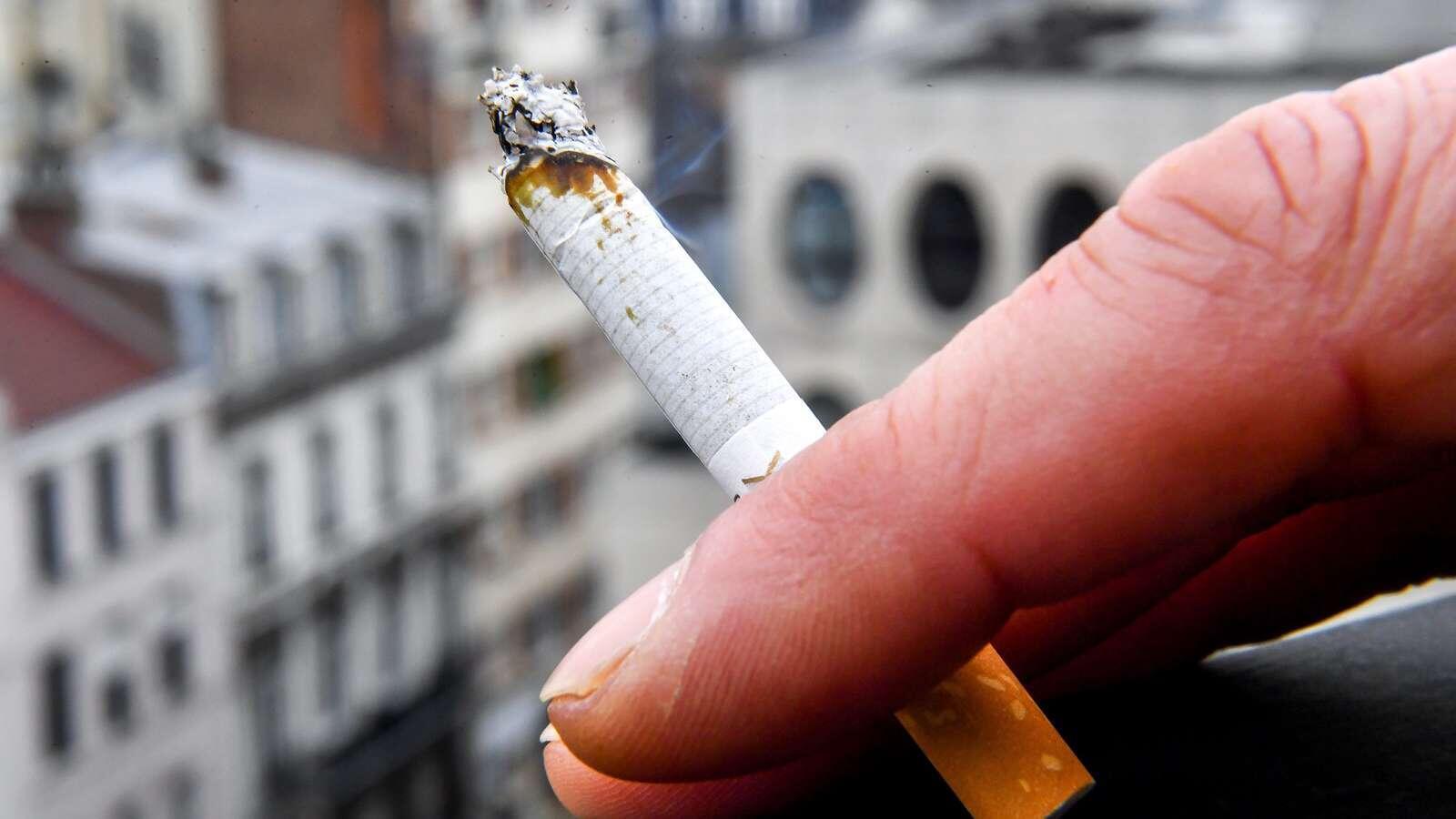 French smokers smoked more during Covid-19 lockdown
