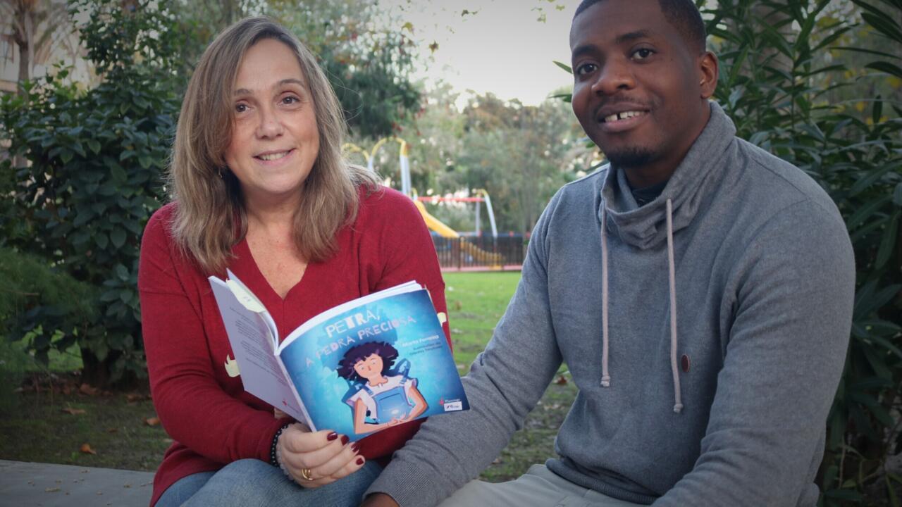 "Petra, a pedra preciosa", o livro de poderes misteriosos que Marta ...