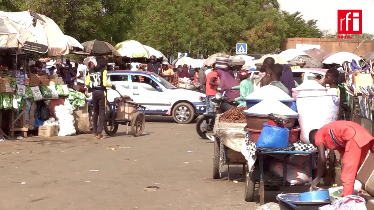 Yadda matasa suka rungumi kananan sana’o’i lokacin azumin Ramadana a ...