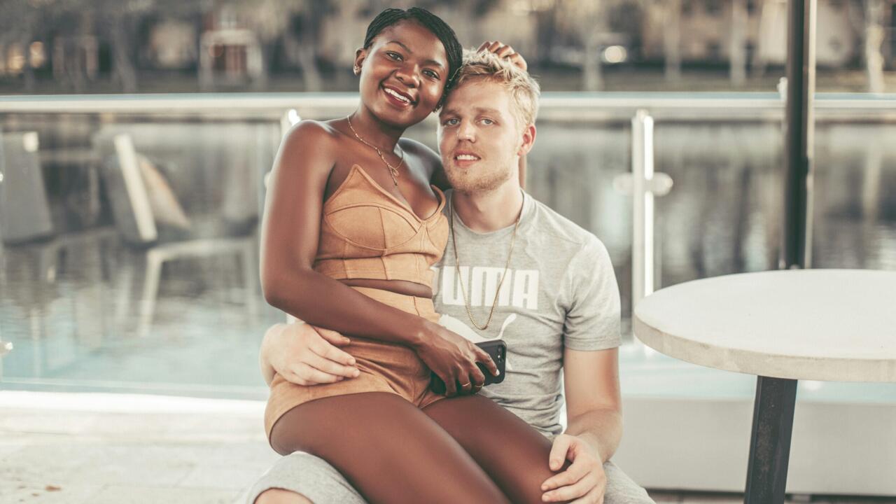 Les défis pour les couples mixtes - Priorité santé - RFI