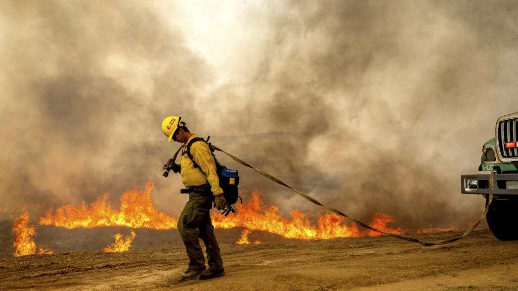 El mayor incendio forestal del año en California arrasa más de 28.300 ...