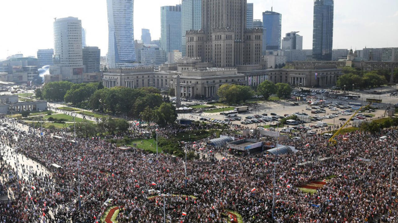 Pologne: les 75 ans de l'insurrection de Varsovie - Reportage international