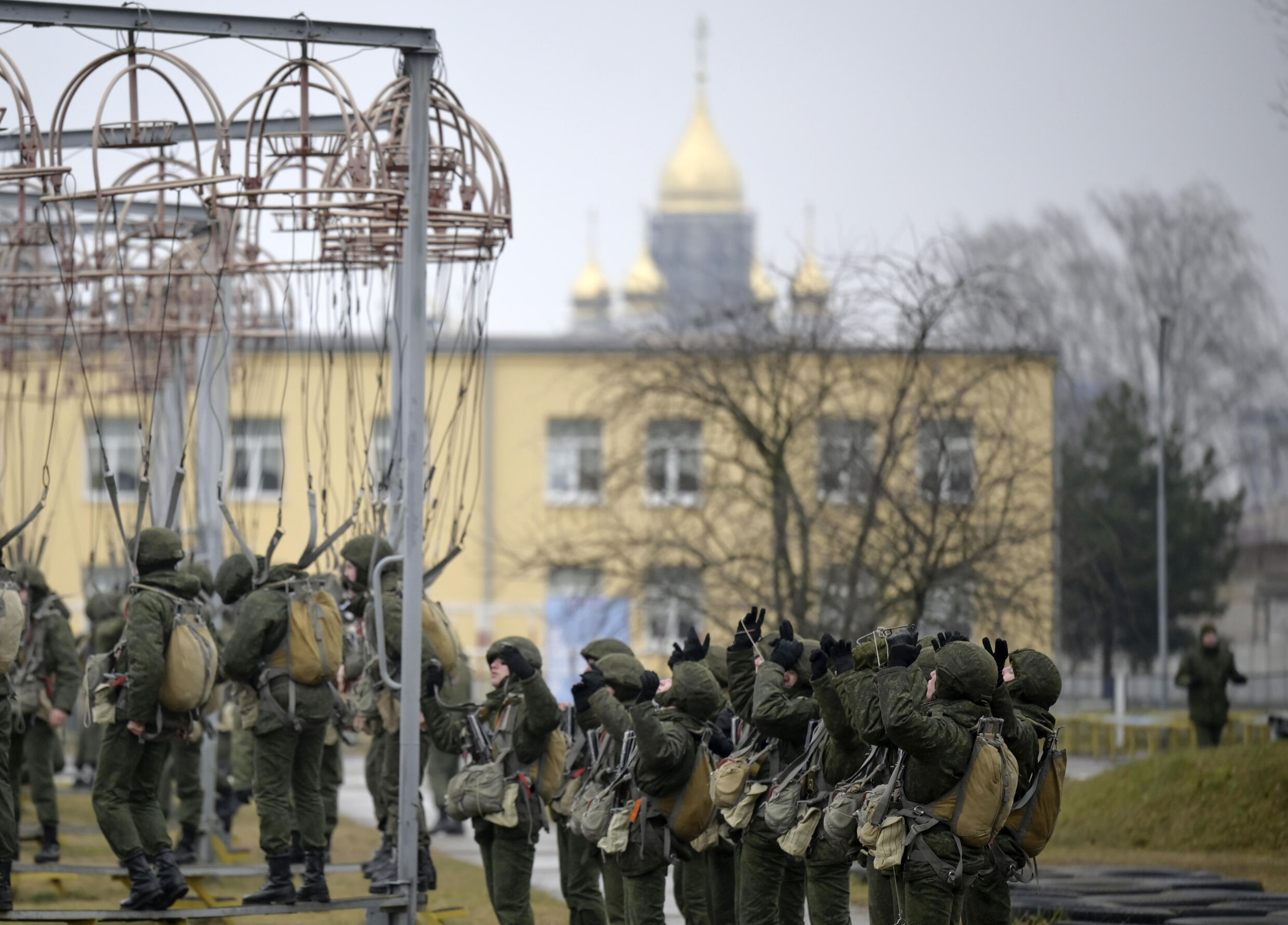 On EU, Ukraine borders, Belarus special forces are 'ready'