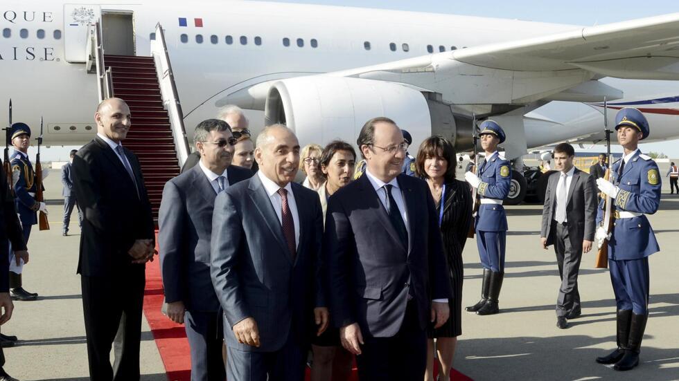 Hollande dans le Caucase : «c’est avant tout une visite politique»