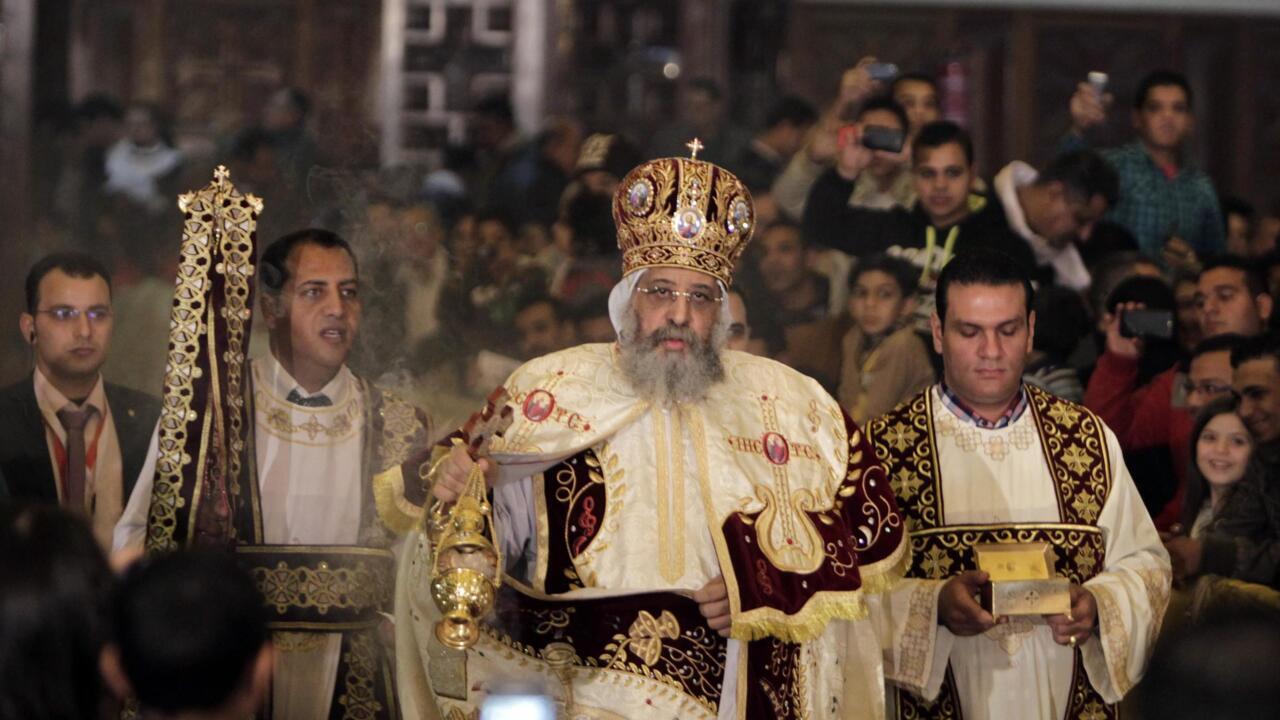 Coptas do Egito festejam Natal sob forte esquema de segurança