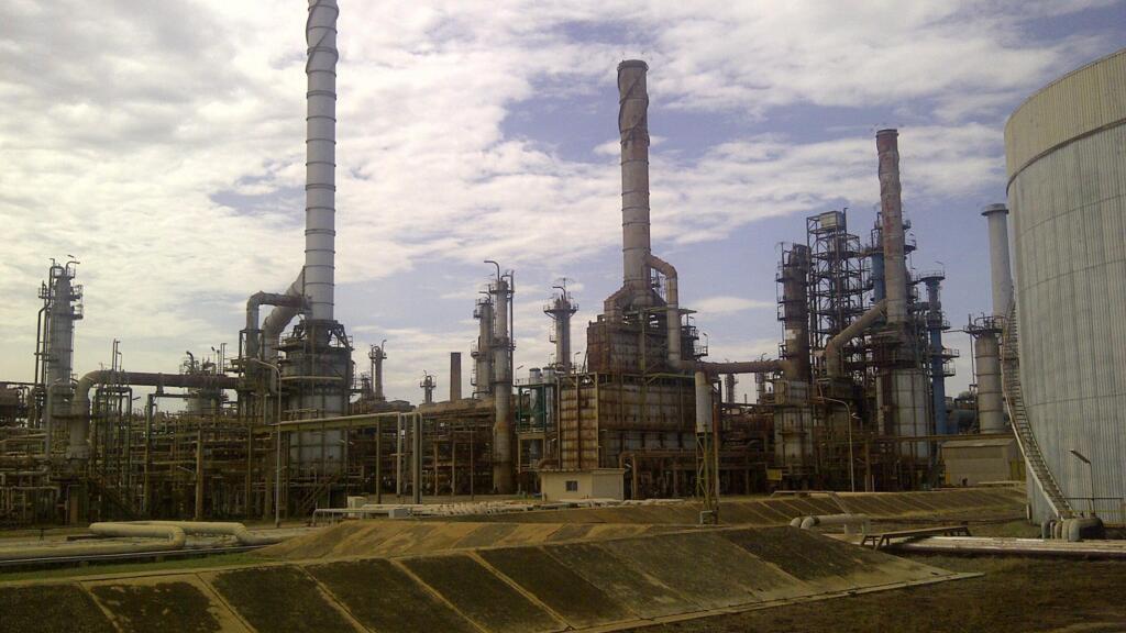 Najeriya ta shigo da fetur na sama da naira tirliyan 12 a cikin watanni ...