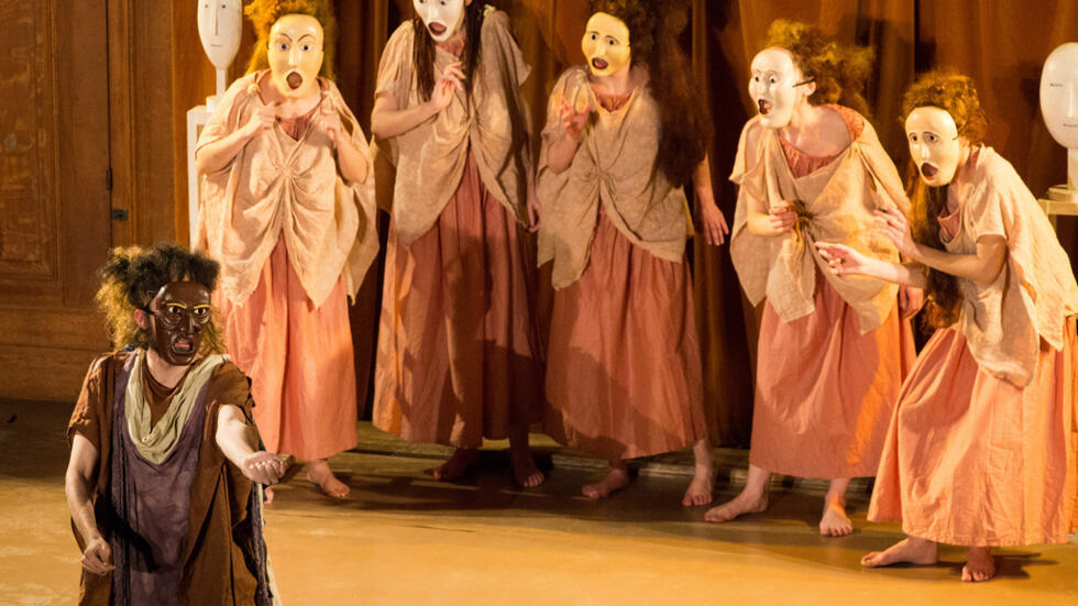 Sorbonne to restage play branded racist