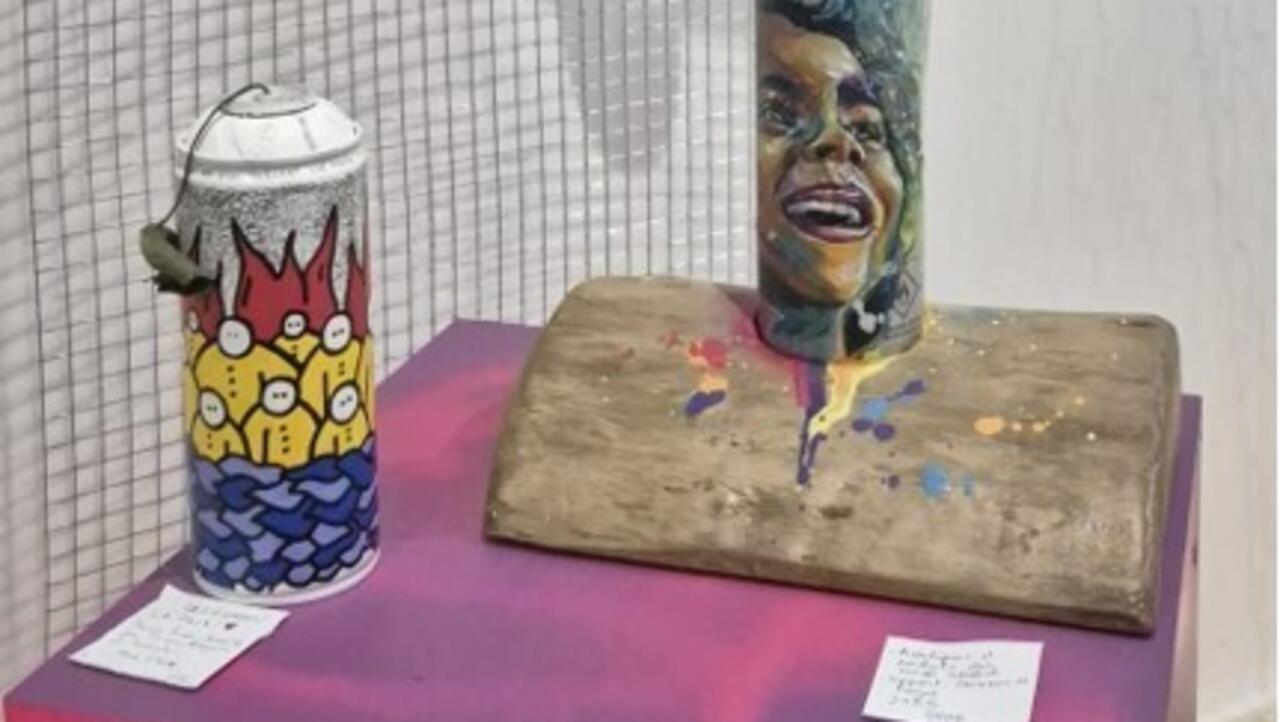 Street art au féminin : le collectif Bombasphère s'expose à la Lab Galerie - Sur le pont des arts