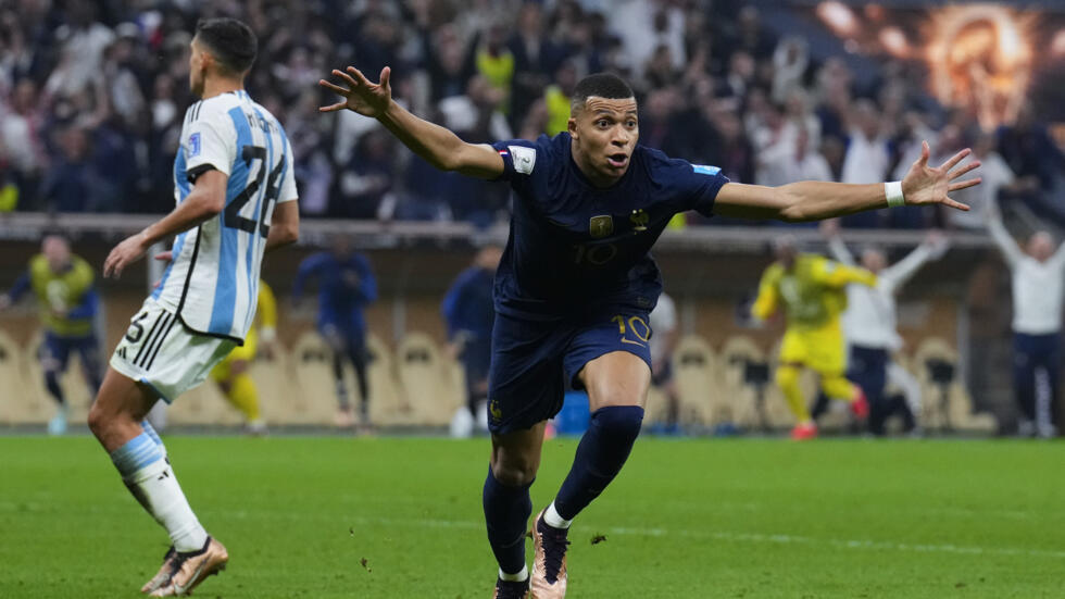 Kan yadda aka fafata wasan karshe tsakanin Faransa da Argentina ...