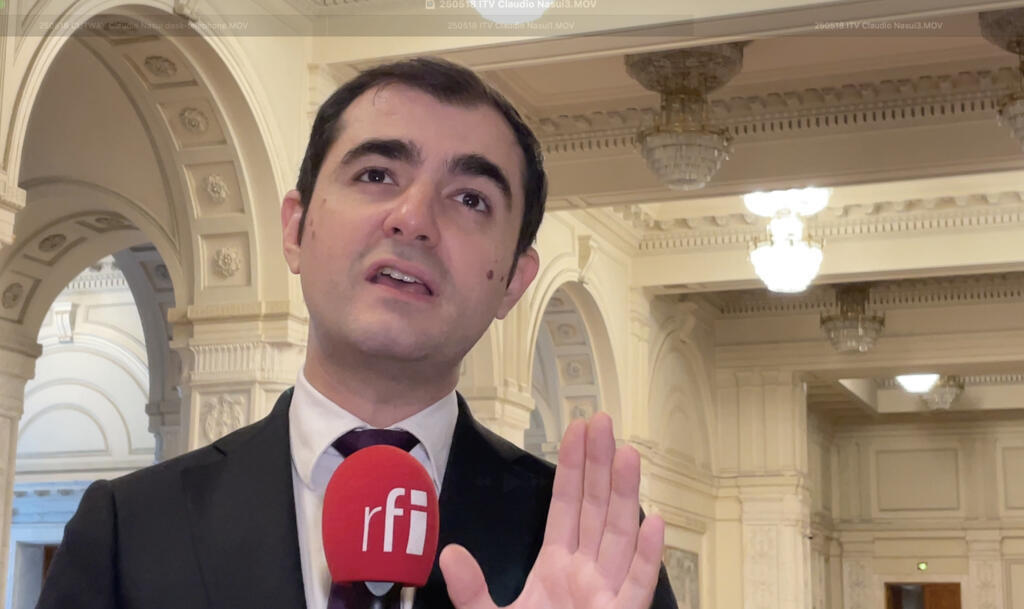 Divided Romania faces uncertain future despite rejecting the far right ...