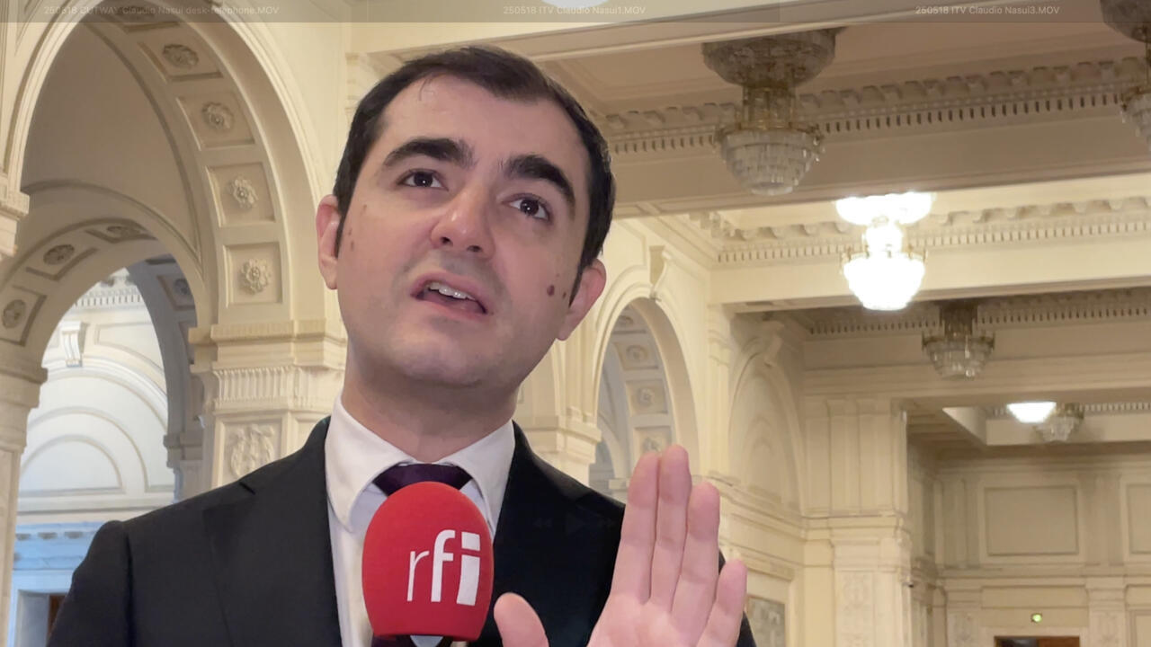 Romanian MP says he understands anger against politicians - RFI