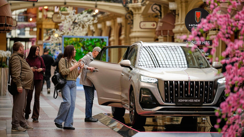 Kinh tế Nga "bên bờ vực suy thoái" - RFI