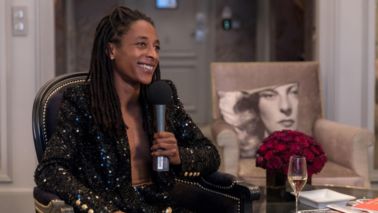 Humoriste Noir Femme Jamel Comedy Club | Humourew