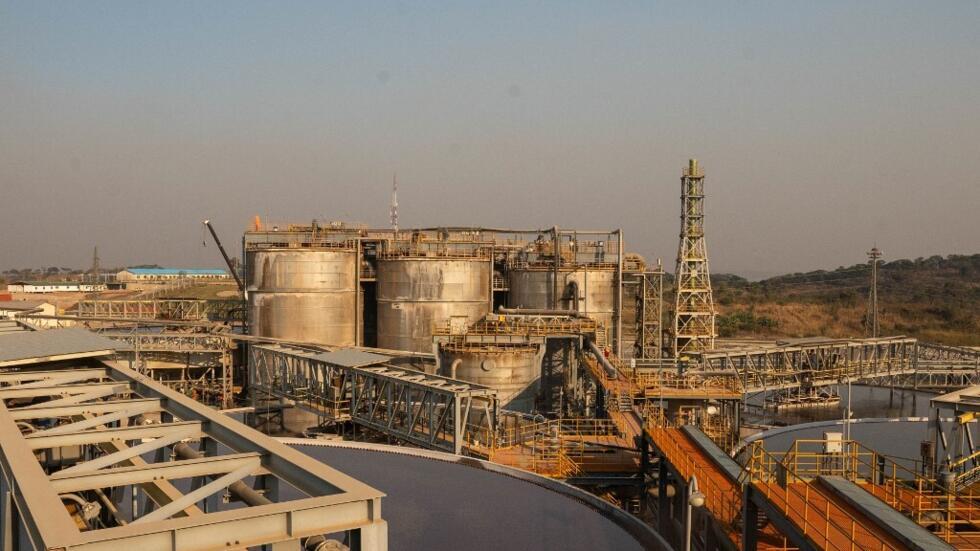 DRC: Familia zaidi ya elfu moja kuhamishwa kutoka karibu na kiwanda cha ...