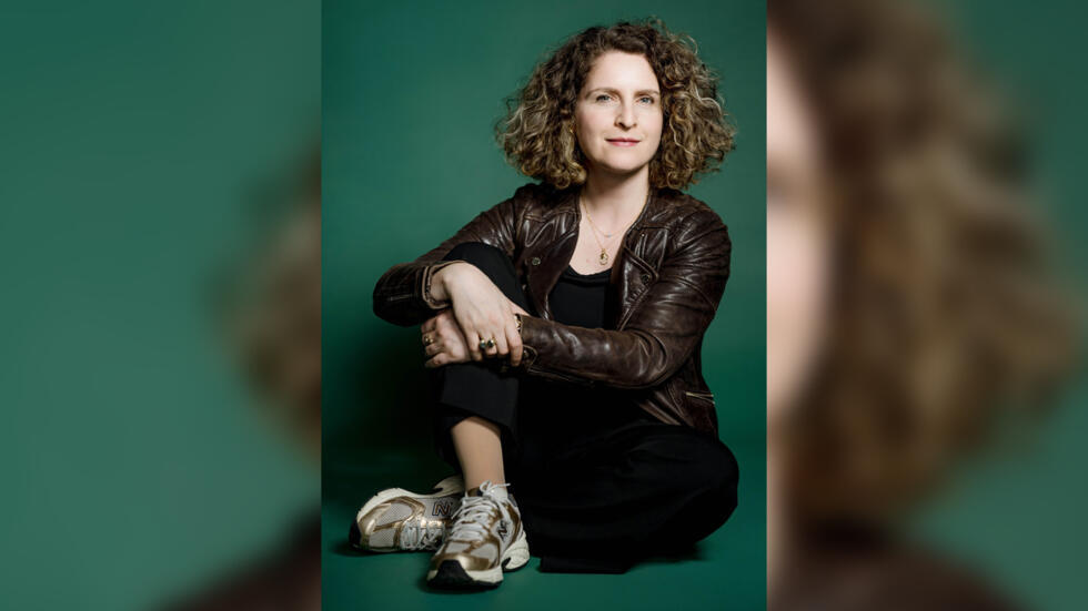 Avec Shirin Rashidian, l’Iran des mollahs se dévoile - L'art de ...