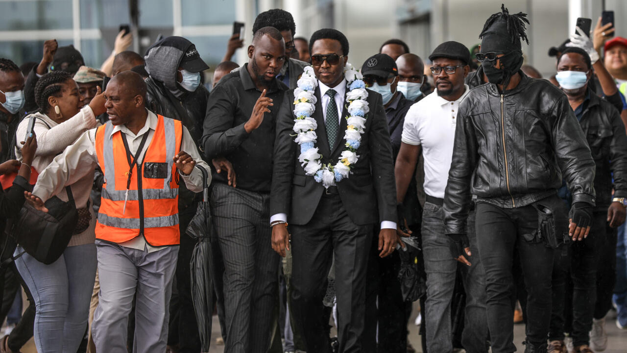 Msumbiji: Kiongozi wa upinzani Venancio Mondlane arejea nchini