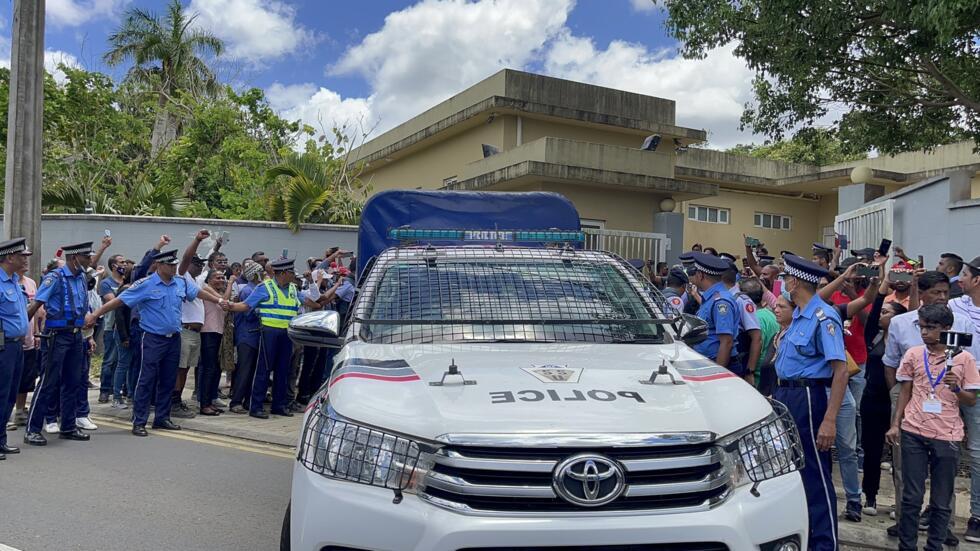 Maurice: crise institutionnelle inédite entre la police et la justice