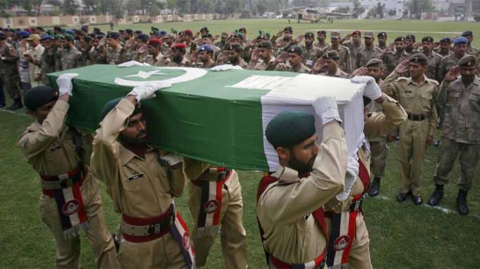 Six dead in Pakistan suicide attack